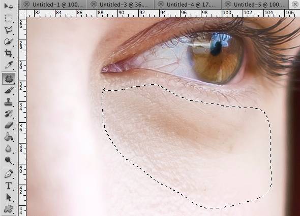 3 Techniques for Using Eye Manipulation Effects in Photoshop