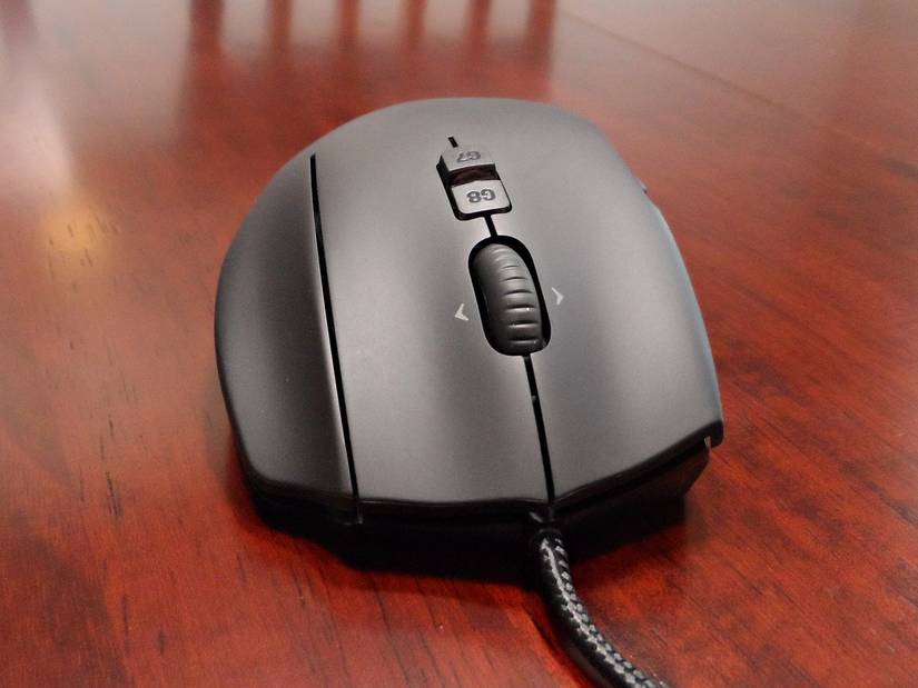 Razer Naga, Logitech G600 MMO Gaming Mice Review and Giveaway