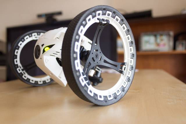 Parrot Jumping Sumo Mini-Drone Review and Giveaway