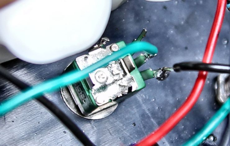 Zap Yourself Smarter With This DIY tDCS Brain Stimulator