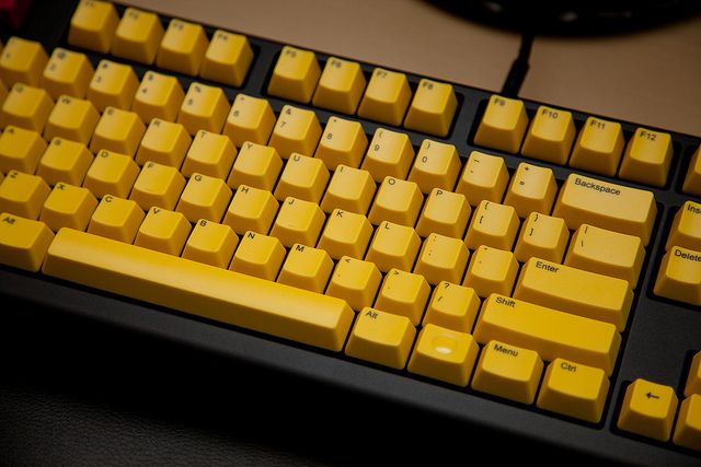7 Newbie Tips When Buying a Mechanical Keyboard