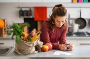 5 Simple IPhone Budget Apps For Tracking Your Spending