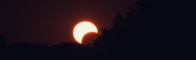 How to Photograph the 2017 Total Solar Eclipse