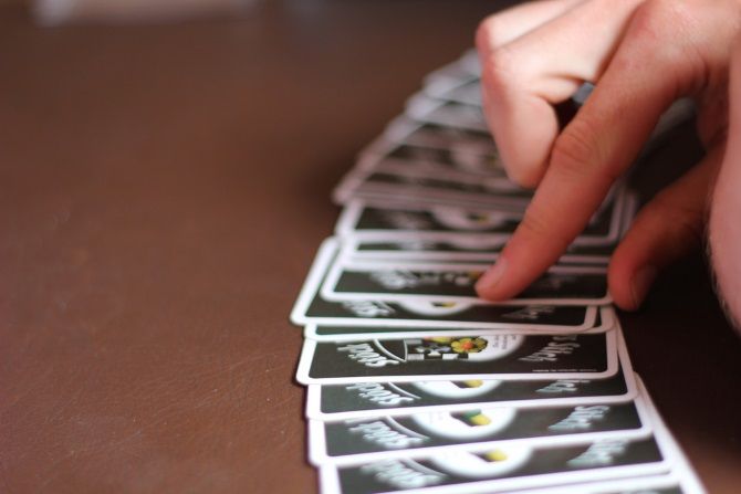 How to Use Your Devices to Learn Magic Tricks