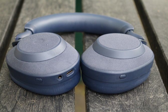 Jabra Elite 85h: The New King of Noise Cancelling Headphones