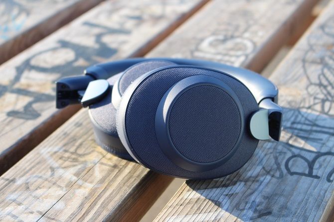 Jabra Elite 85h: The New King of Noise Cancelling Headphones