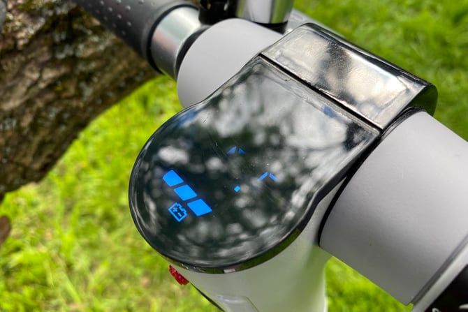 GoTrax Xr Is a Budget Electric Scooter You Won't Outgrow