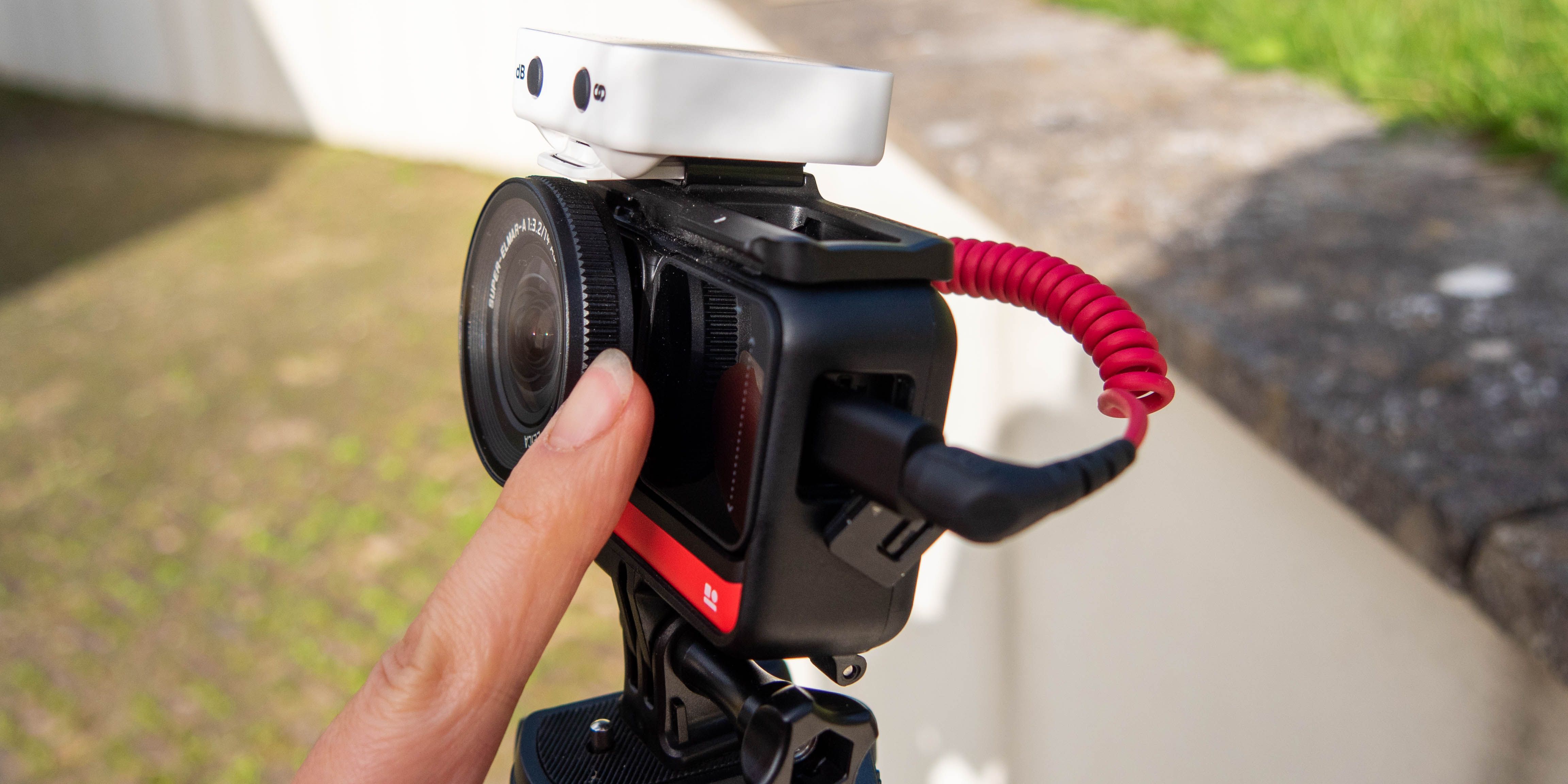 The Best Action Camera of 2020: Insta360 One-R With 1-Inch Mod