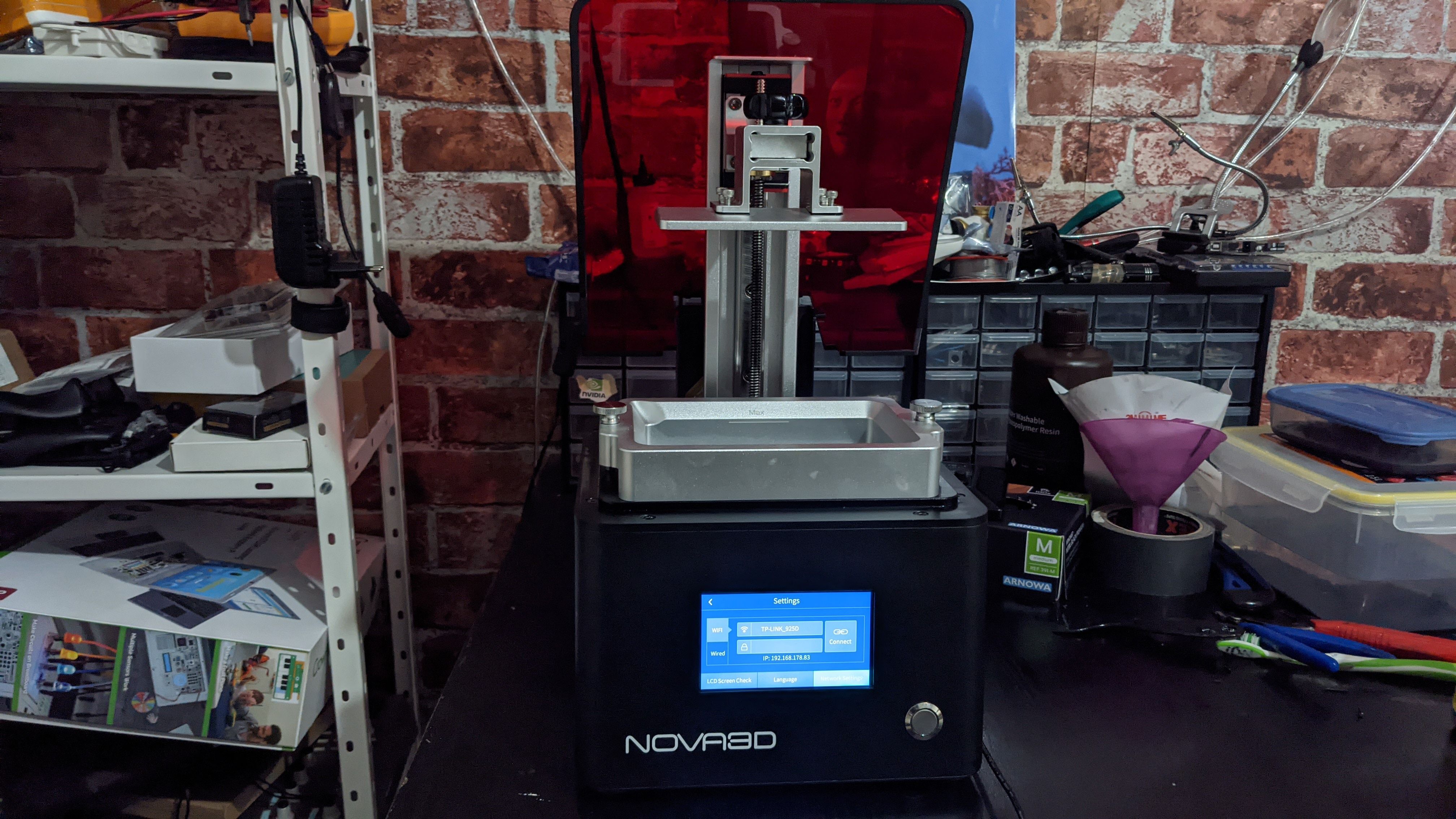 Nova3d Bene4 Mono: A Stunning Resin Printer Let Down by Proprietary Software