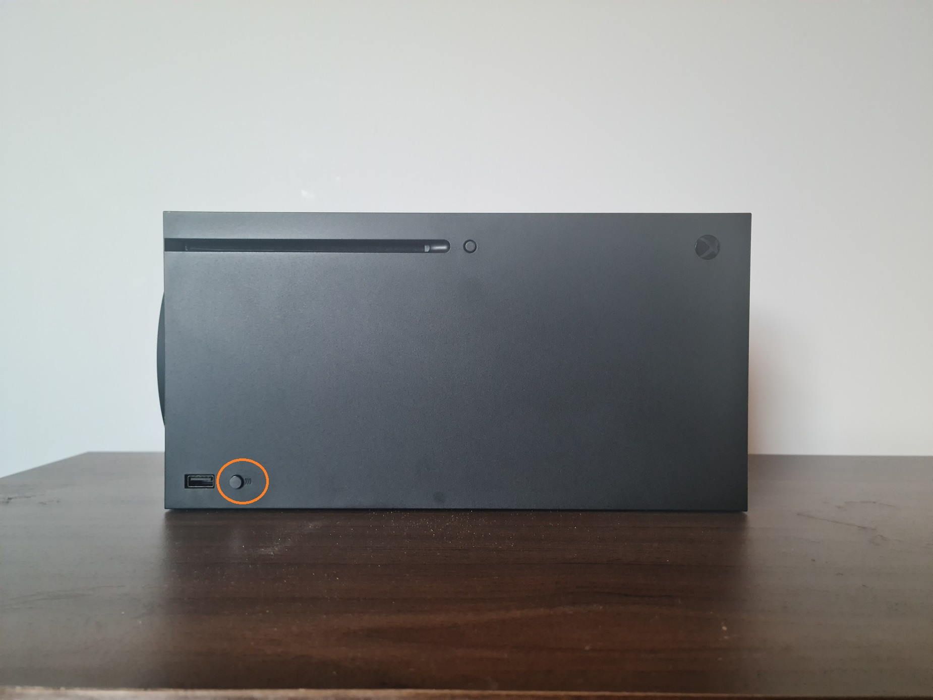 How to Use Xbox One Controllers on Your Xbox Series X