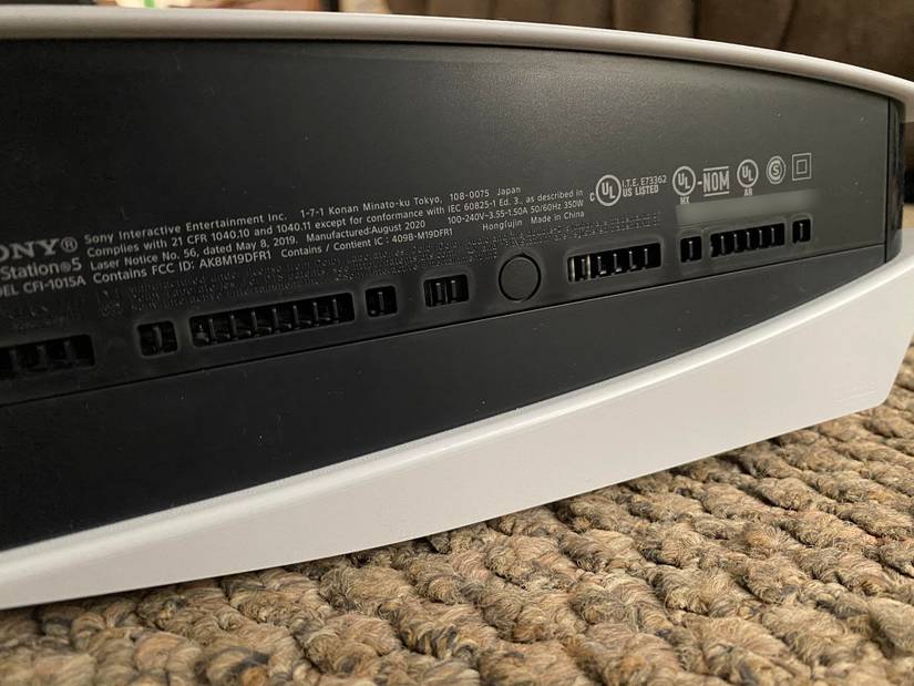 How to Turn Your PS5 From Vertical to Horizontal (and Vice Versa)
