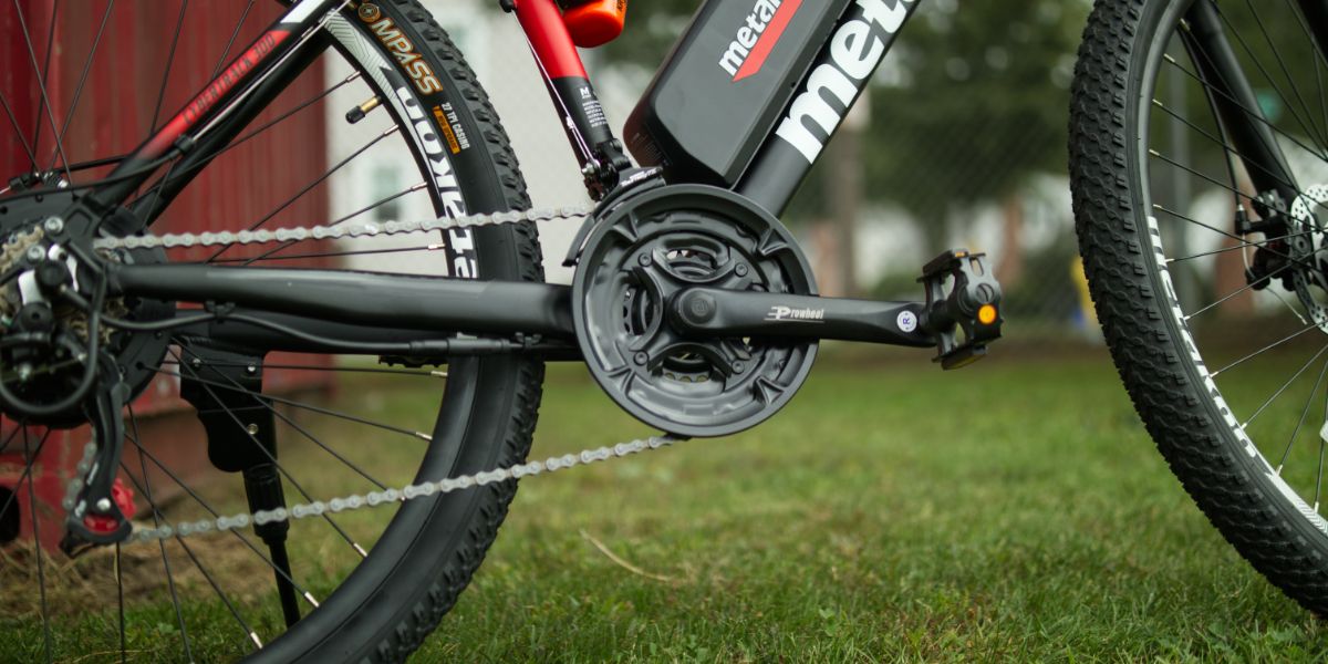 Metakoo Cybertrack 300 eBike Review: A Mountain Bike for Urban ...