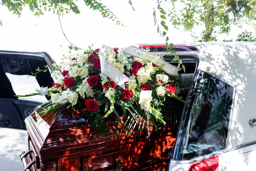 How to Request Instagram Memorialize an Account When Someone Dies