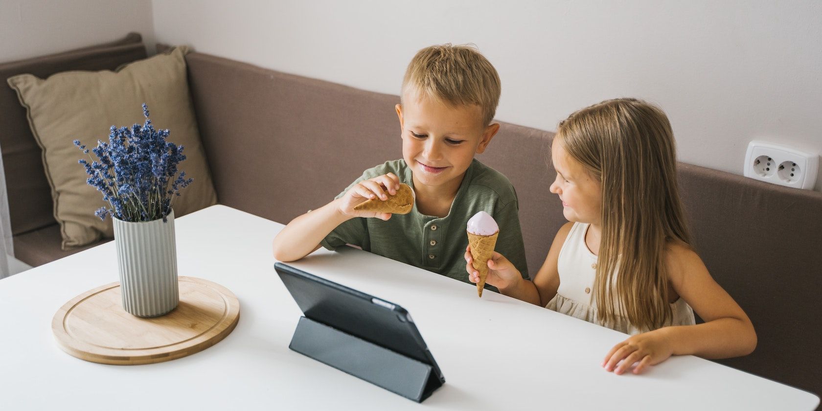 7 Cool Things You Can Do With Your Old iPad After Upgrading