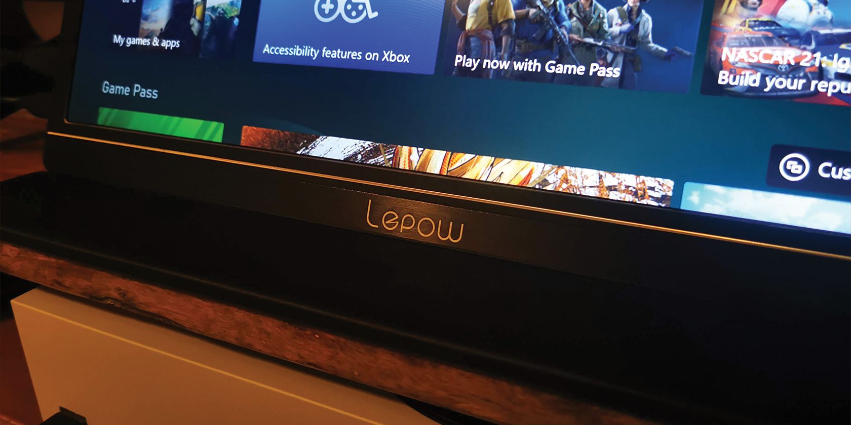 Lepow Z1 Series External Monitor Review: A Great Portable Display in a ...
