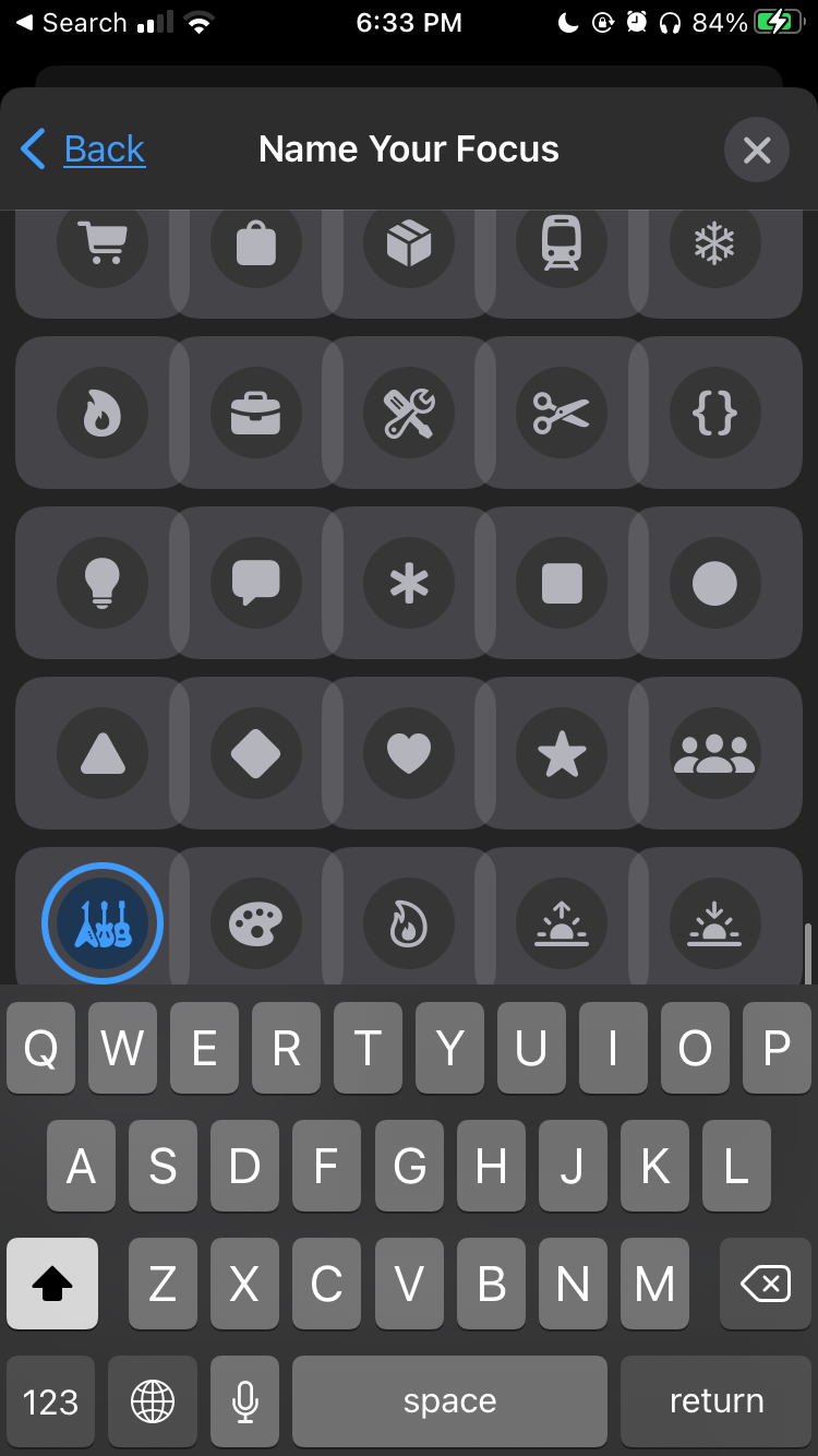 Want an Emoji on Your iPhone Status Bar? Here's How to Do It