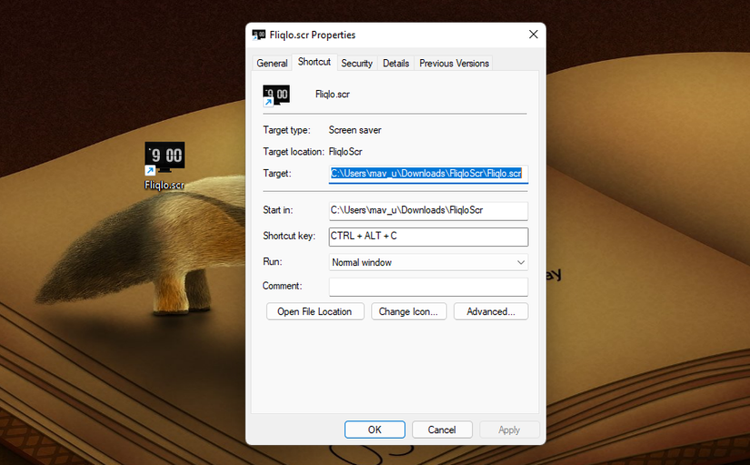 How to Add Desktop Wallpaper and Screensaver Clocks to Windows 11/10