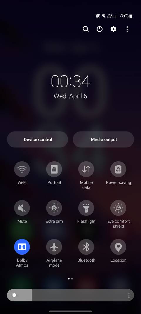 How to Customize the Quick Settings Panel on a Samsung Galaxy Phone