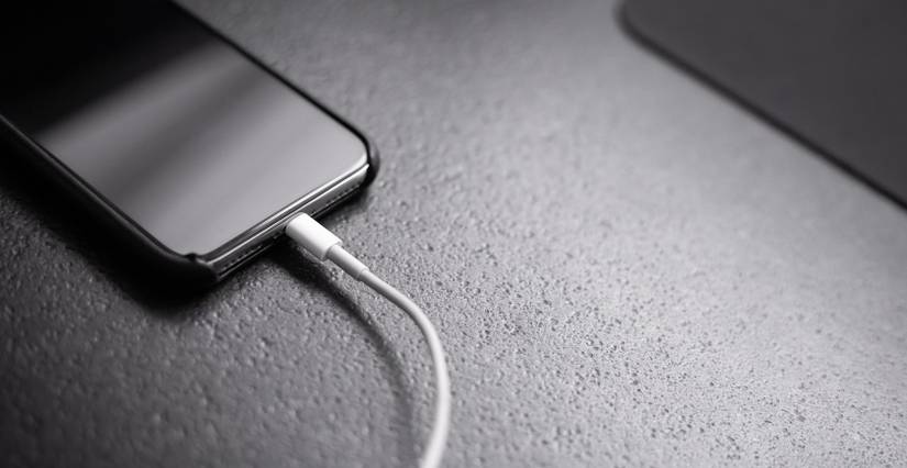 My iPhone Keeps Showing the Apple Logo and Turning Off? Get Solutions Now