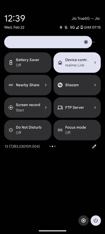 How to Customize the Quick Settings Panel on Android