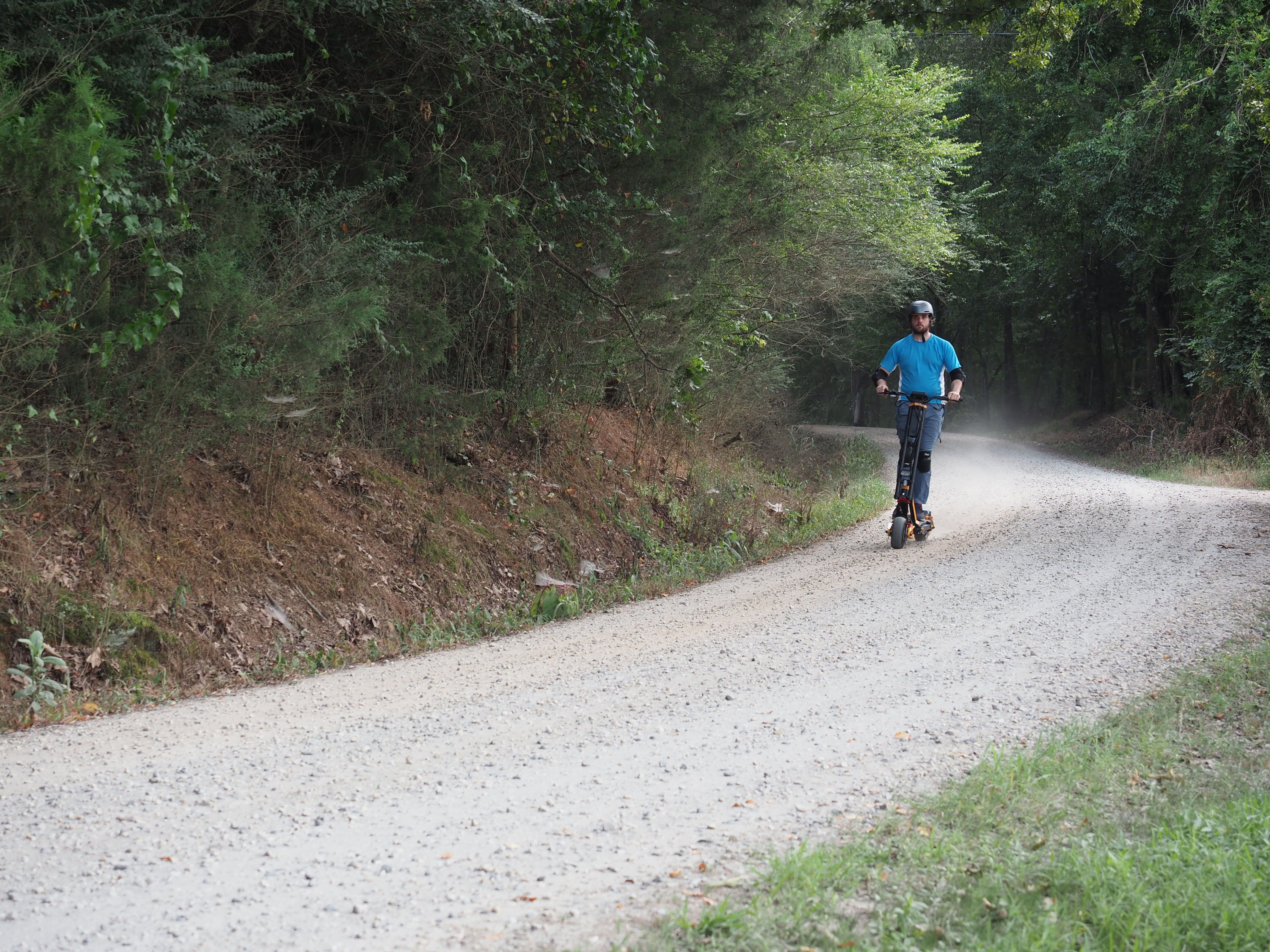 Inmotion RS Review: The 68mph Transforming eScooter Beast
