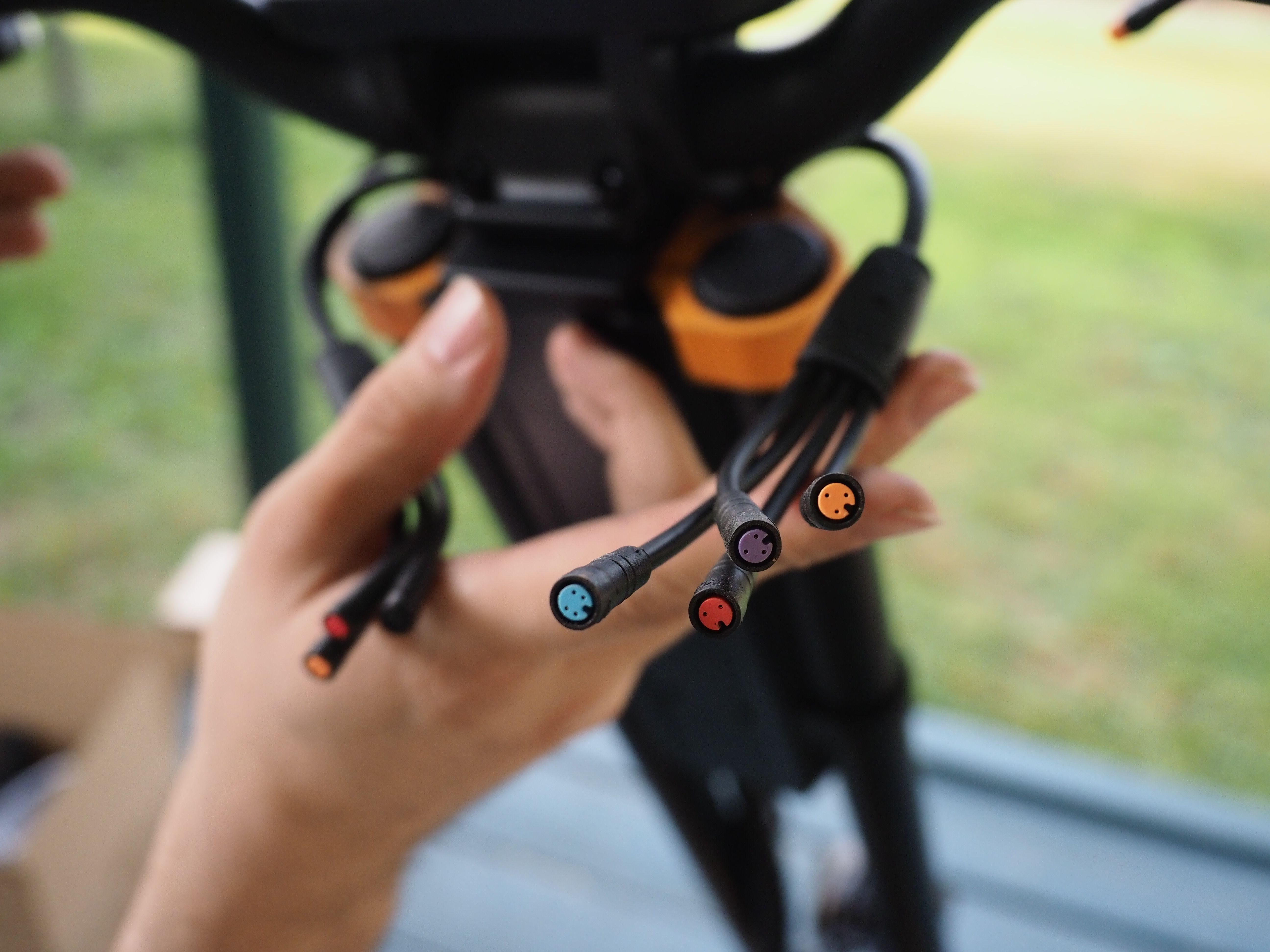 Inmotion RS Review: The 68mph Transforming eScooter Beast