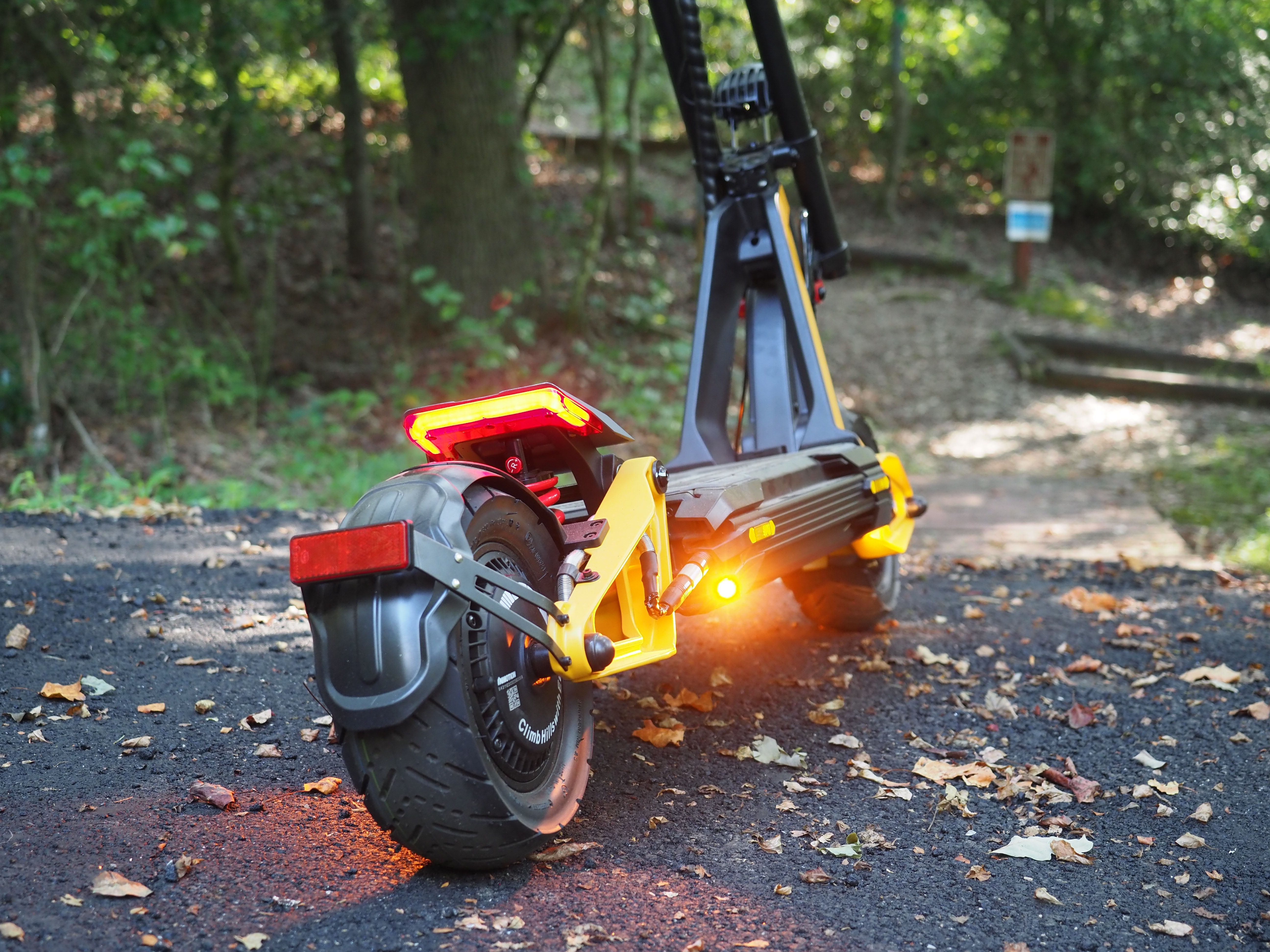 Inmotion RS Review: The 68mph Transforming eScooter Beast