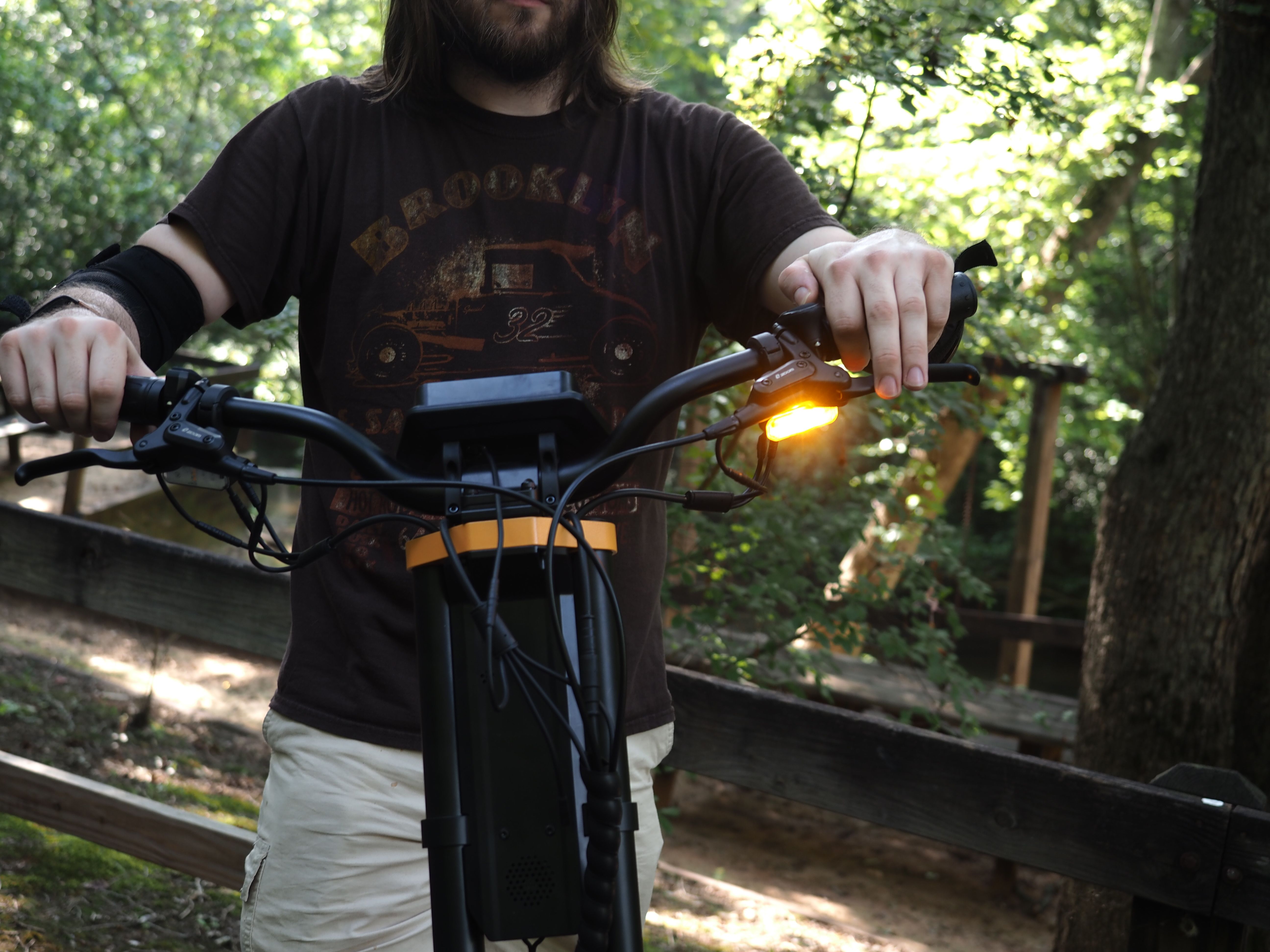 Inmotion RS Review: The 68mph Transforming eScooter Beast