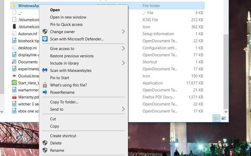 How to Fix the “We Couldn't Set Your Default Save Location” Error in Windows 11/10