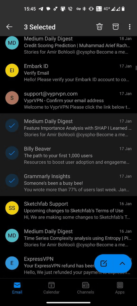 How to Delete Multiple Emails in Outlook Desktop, Mobile, and Web