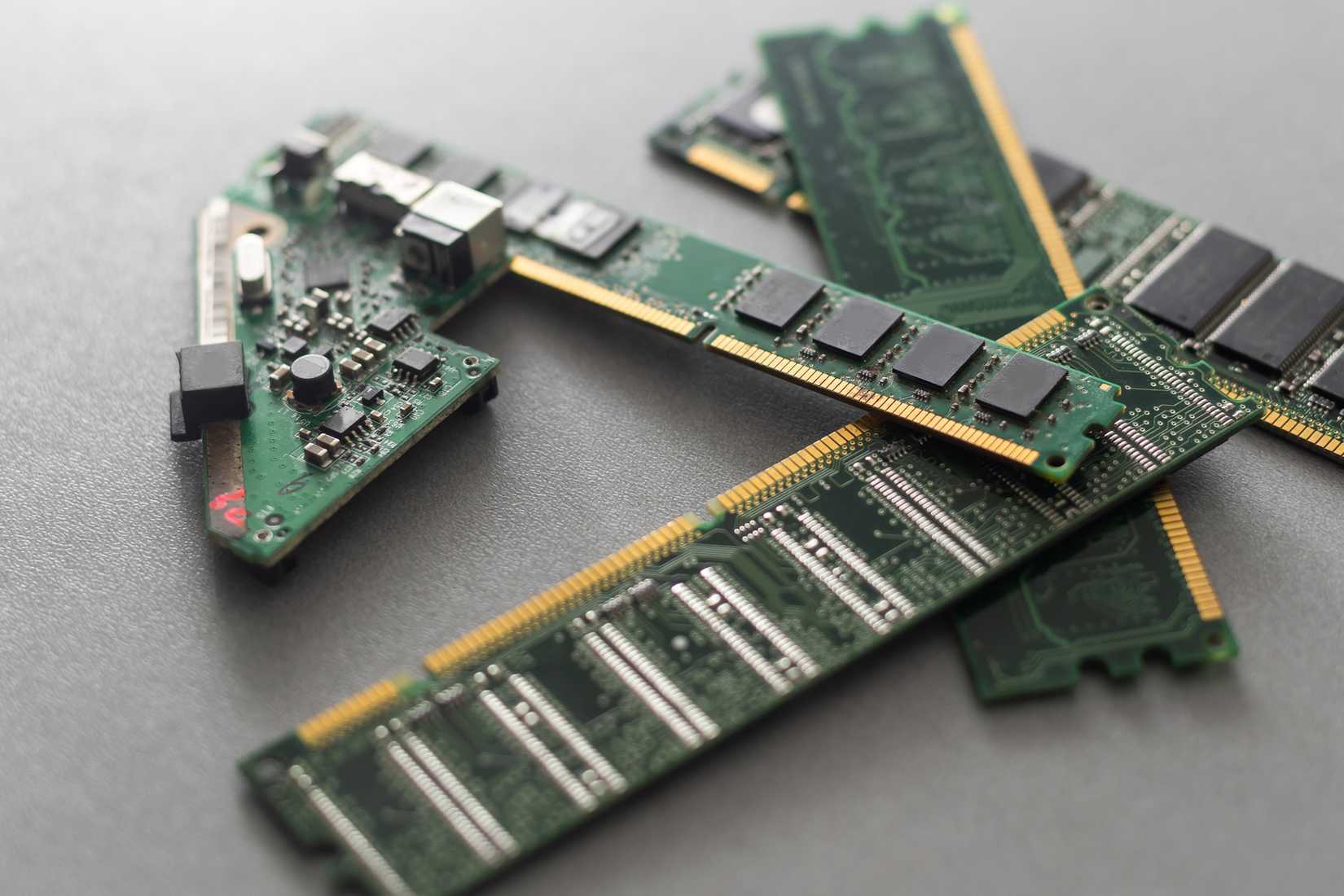 I Check These 4 Criteria Before Upgrading My CPU or GPU