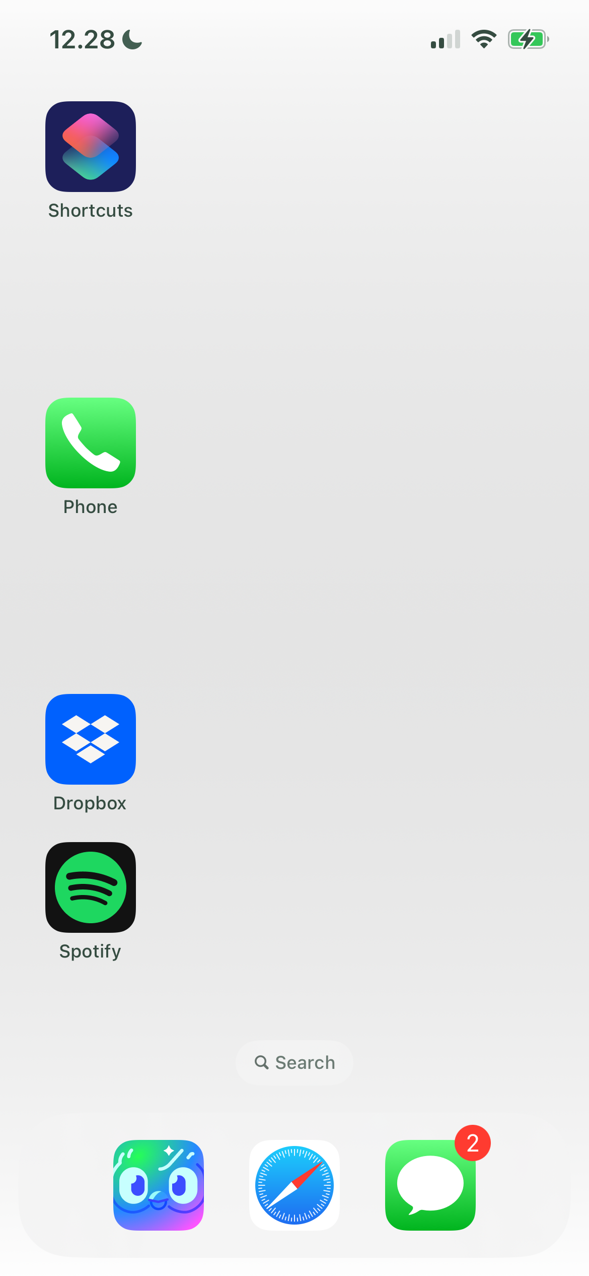 11 Creative iPhone Home Screen Layouts to Organize Your Apps