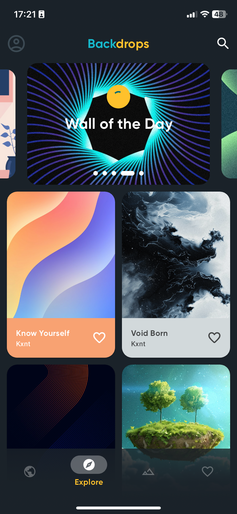 I Use These 5 Apps to Find Christmas-Themed Wallpapers