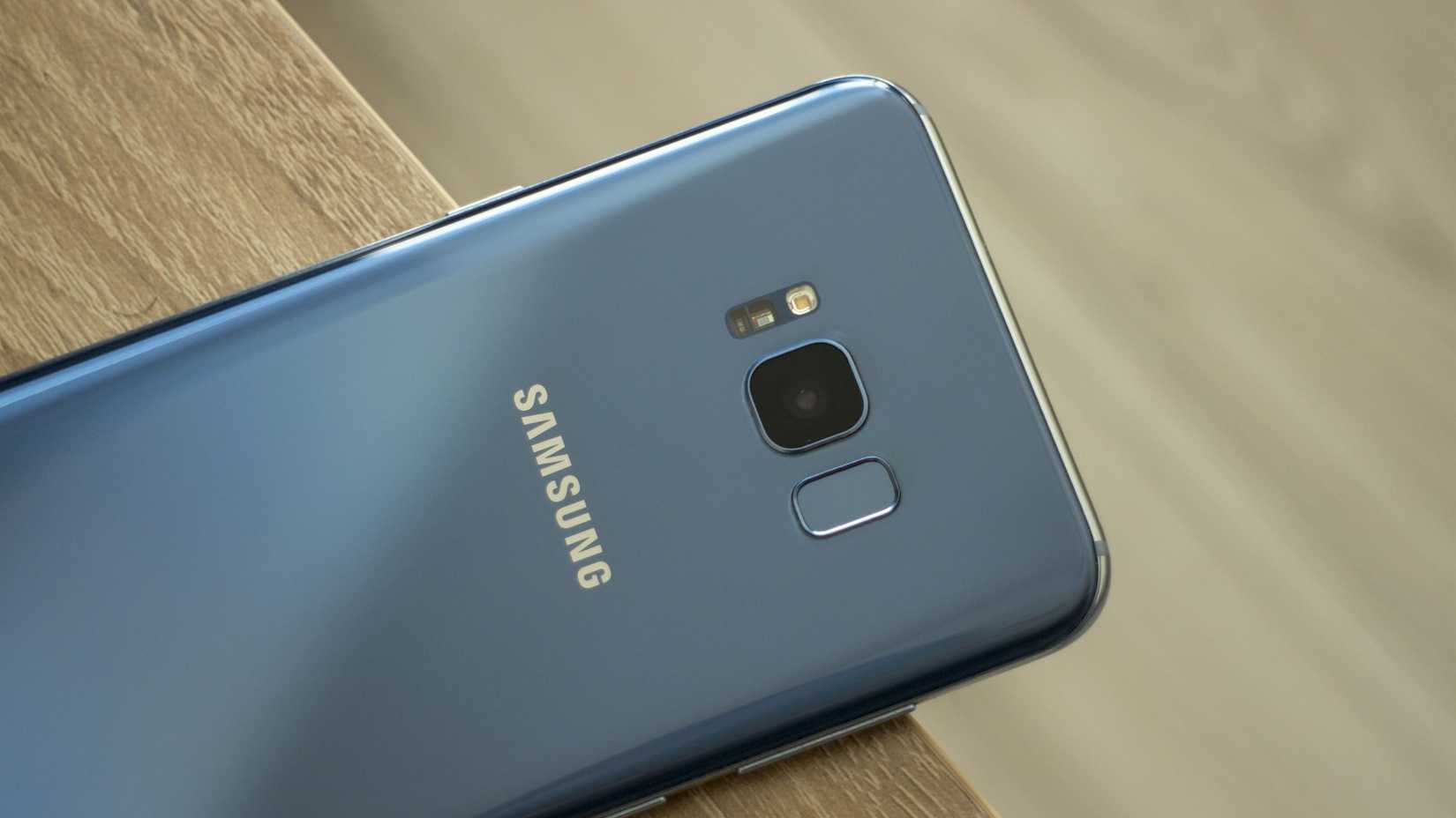 The Back of Your Phone Is Magical: Try These 7 Uses