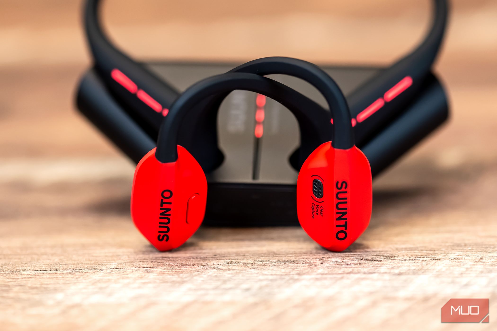 Suunto Wing Review: Great Sport Headphones with Added Safety Features