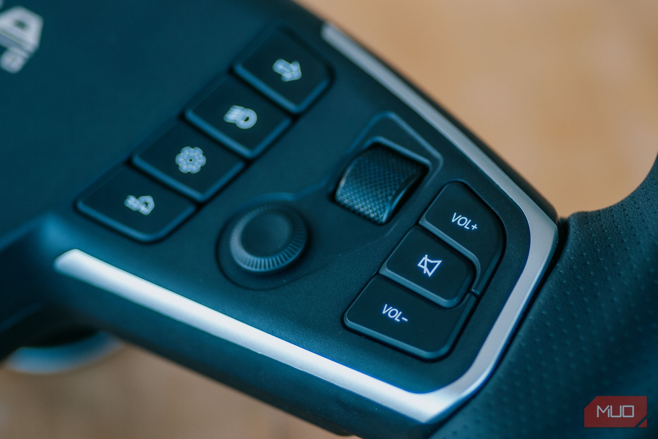 MOZA TSW Truck Wheel and Desk Clamp Review: The First of Its Kind