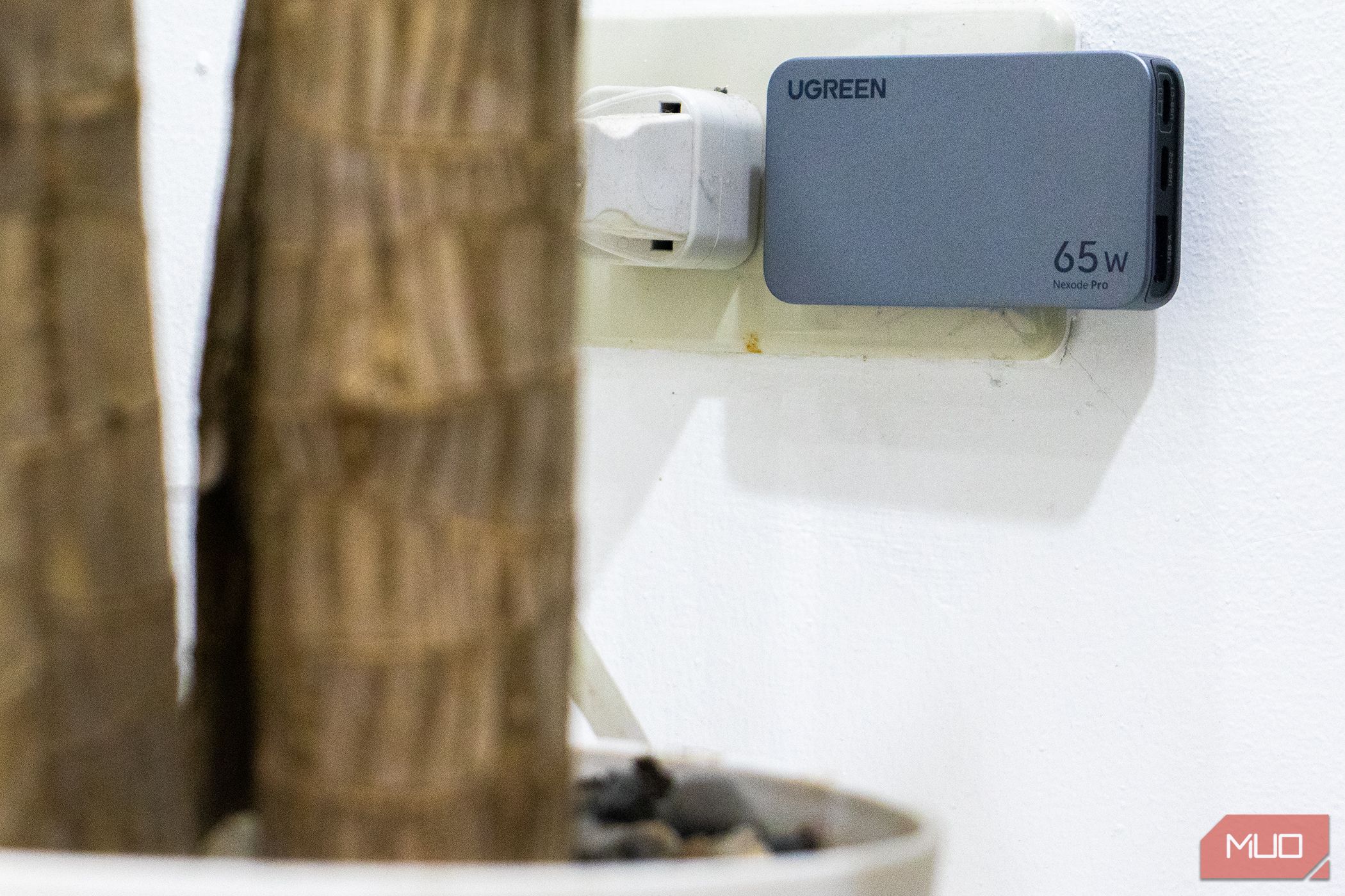 Ugreen Nexode Pro 65W Slim Review: This Tiny Charger Does it All Ugreen Nexode Pro 65W Slim Review: This Tiny Charger Does it All