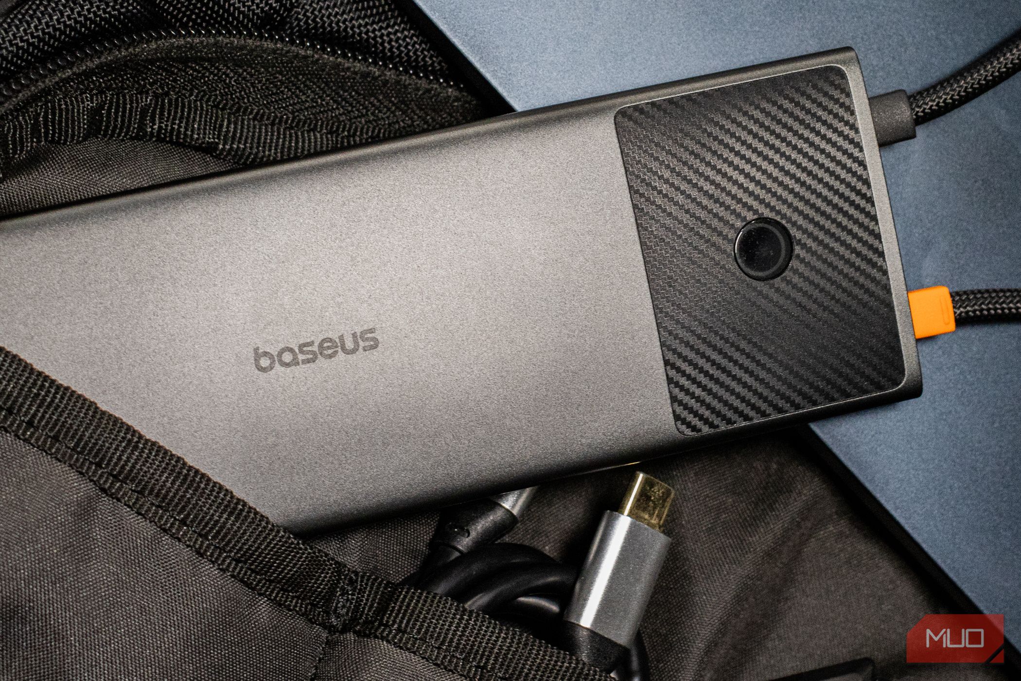 Baseus Metal Gleam Series II 10-in-1 USB Hub Review: All the Ports You ...