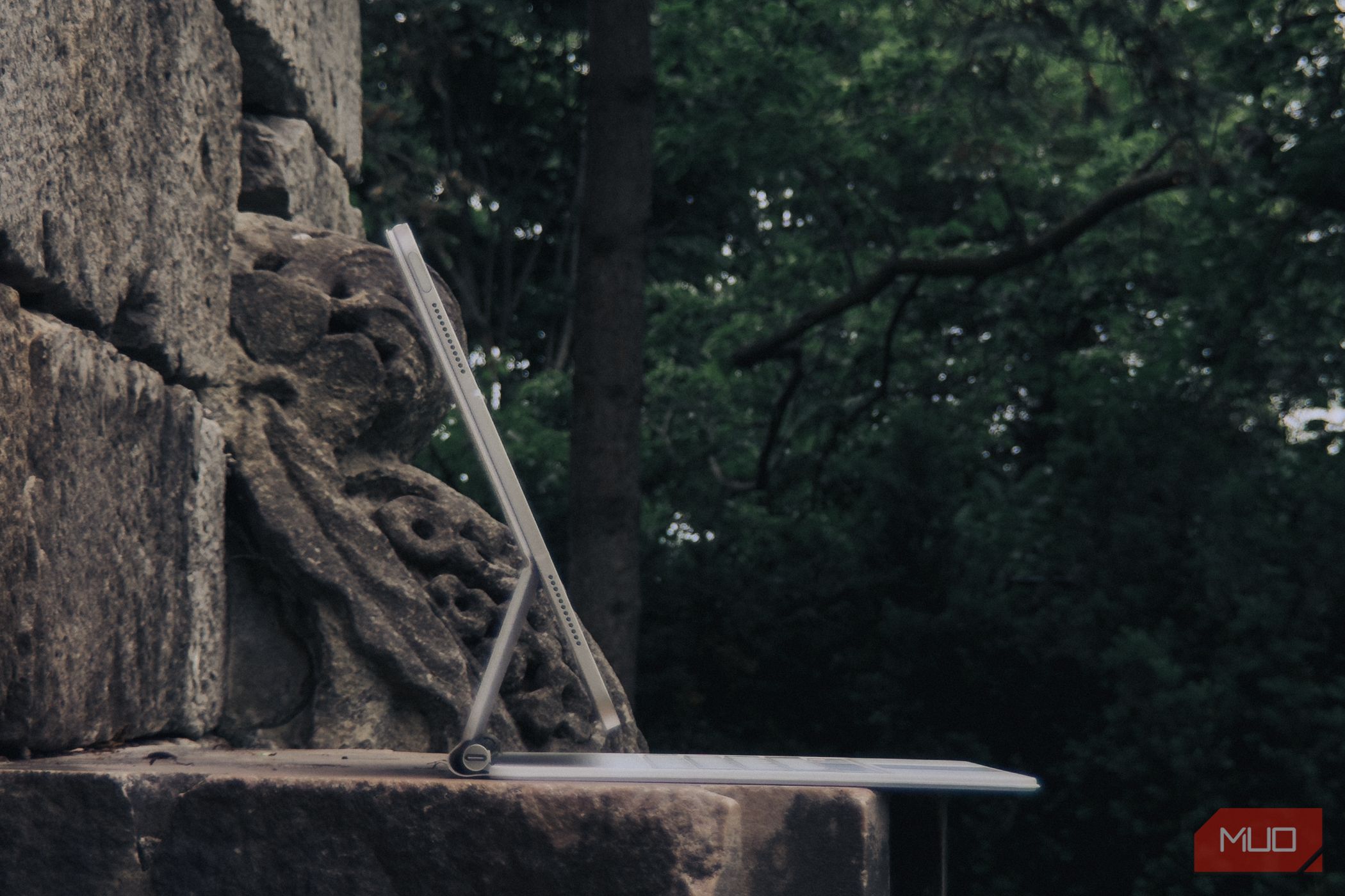 Apple iPad Air 13-inch (M2) Review: This Is the Best Big Tablet for ...