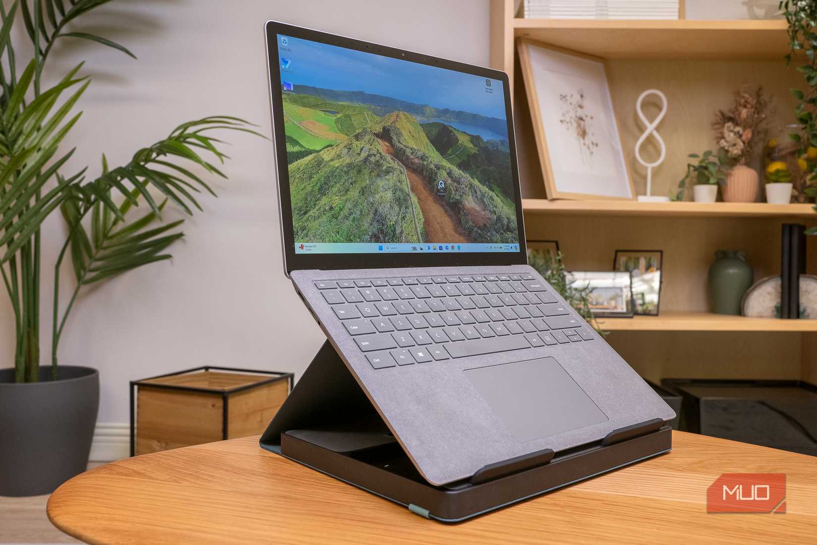 Logitech Casa Pop-Up Desk Review: A Keyboard, Trackpad, and Laptop ...