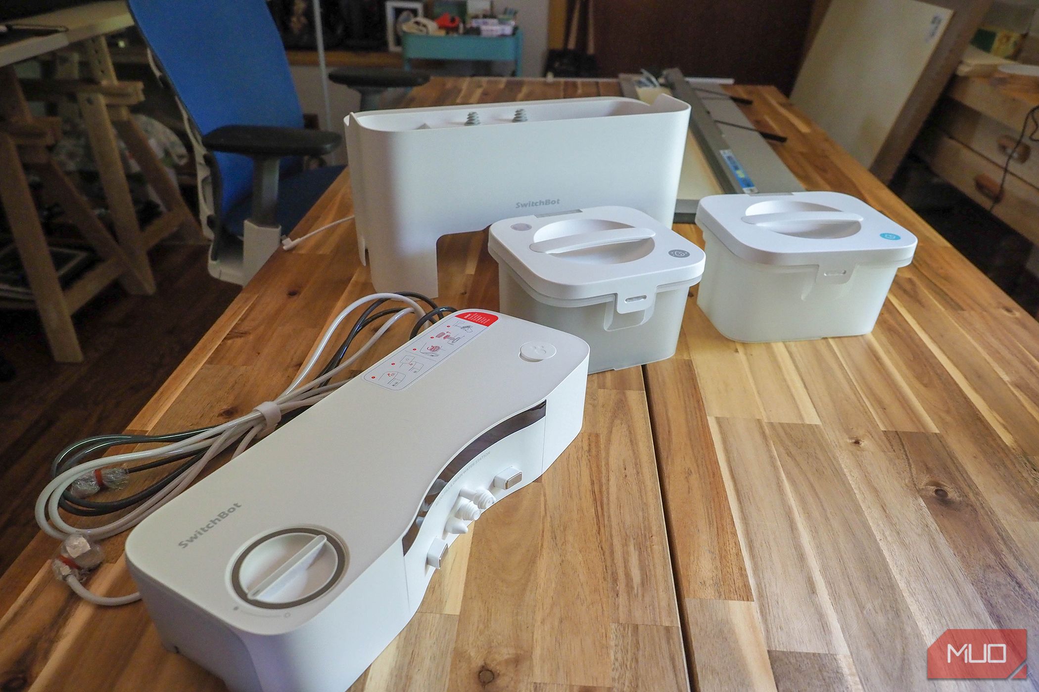 SwitchBot S10 Review: An Impressive Hands-Free Upgrade Over Your ... SwitchBot S10 Review: An Impressive Hands-Free Upgrade Over Your ...