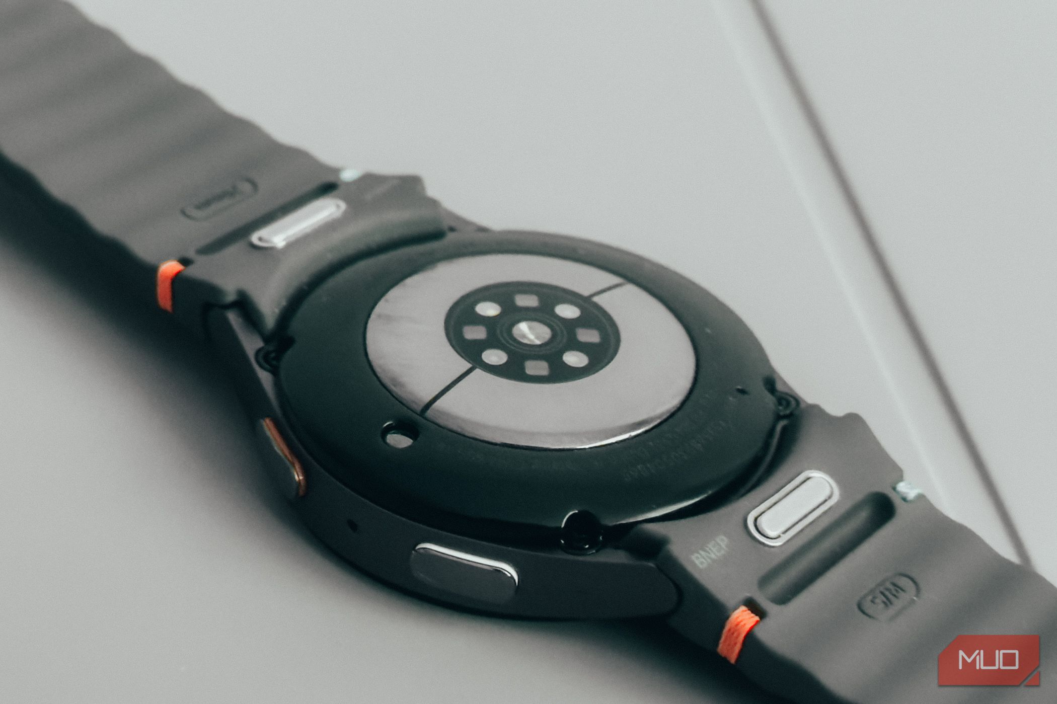 Samsung Galaxy Watch 7 Review Same Frame New Chip