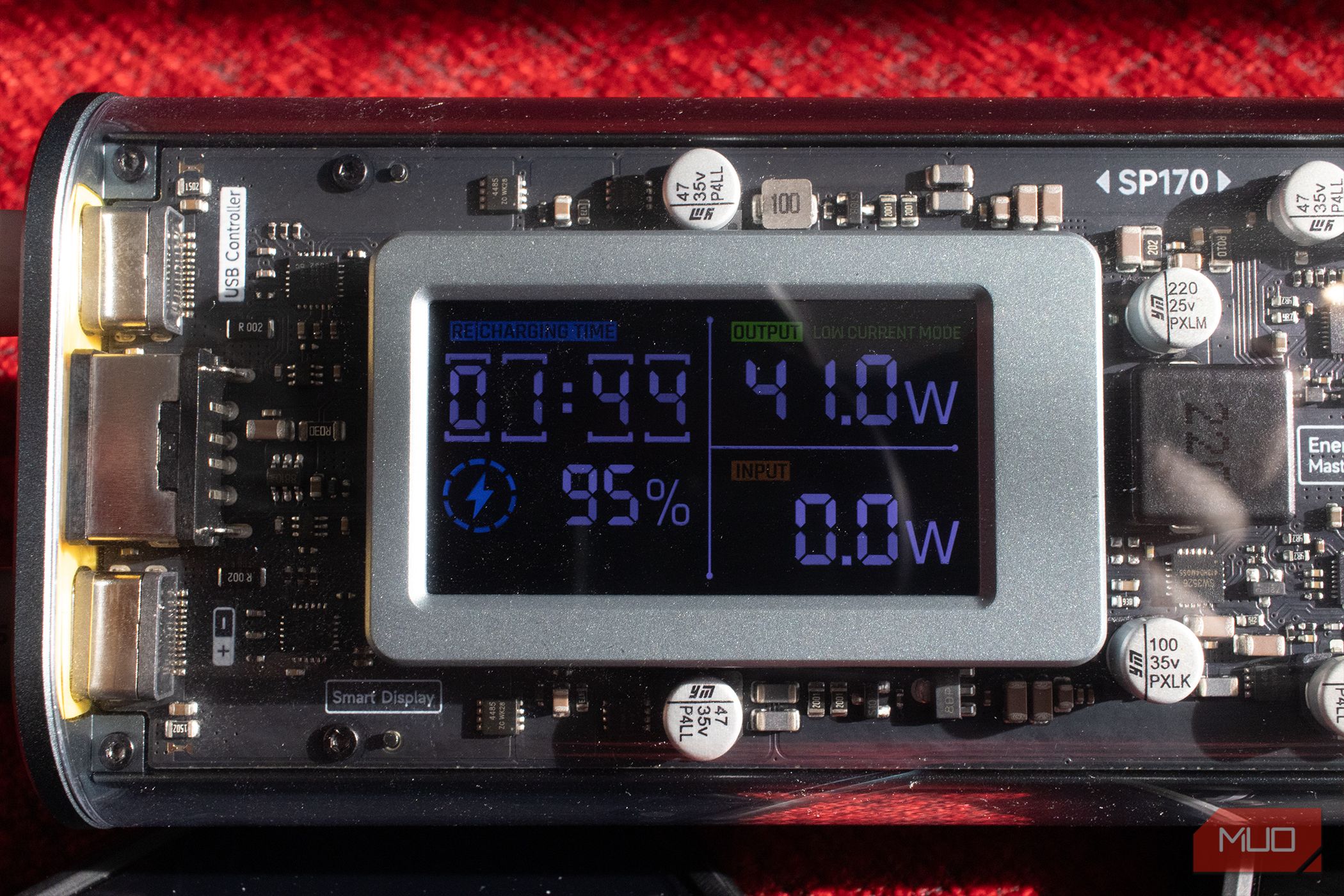 Shargeek 170 Review: This Transparent Power Bank Is Powerful and Looks Cool
